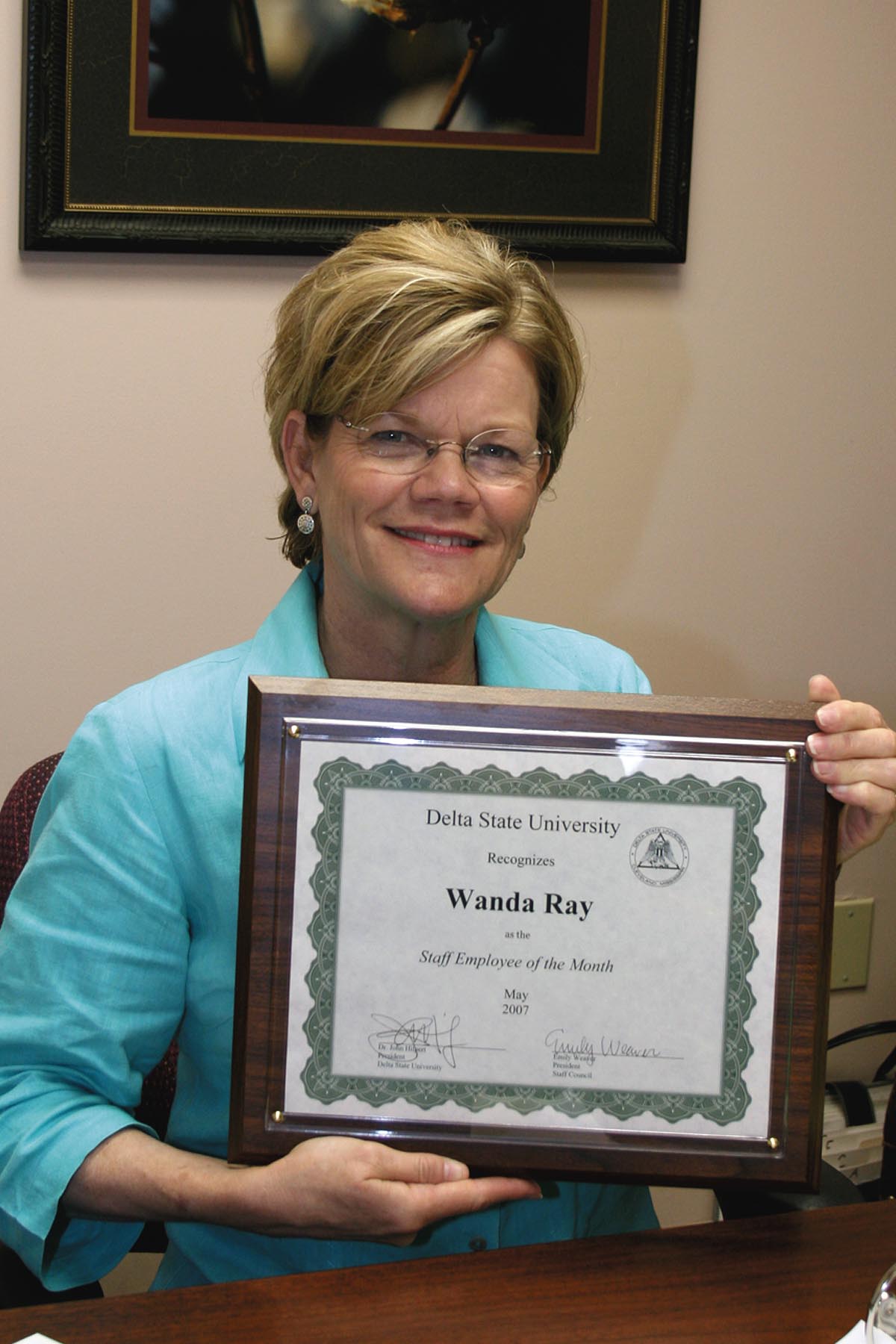 Staff Council's Employee of the Month for 2007 - Delta State University